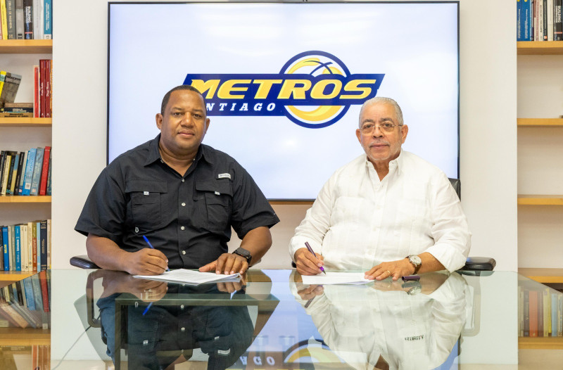 Melvin López regresa a los Metros de Santiago como su entrenador para ...