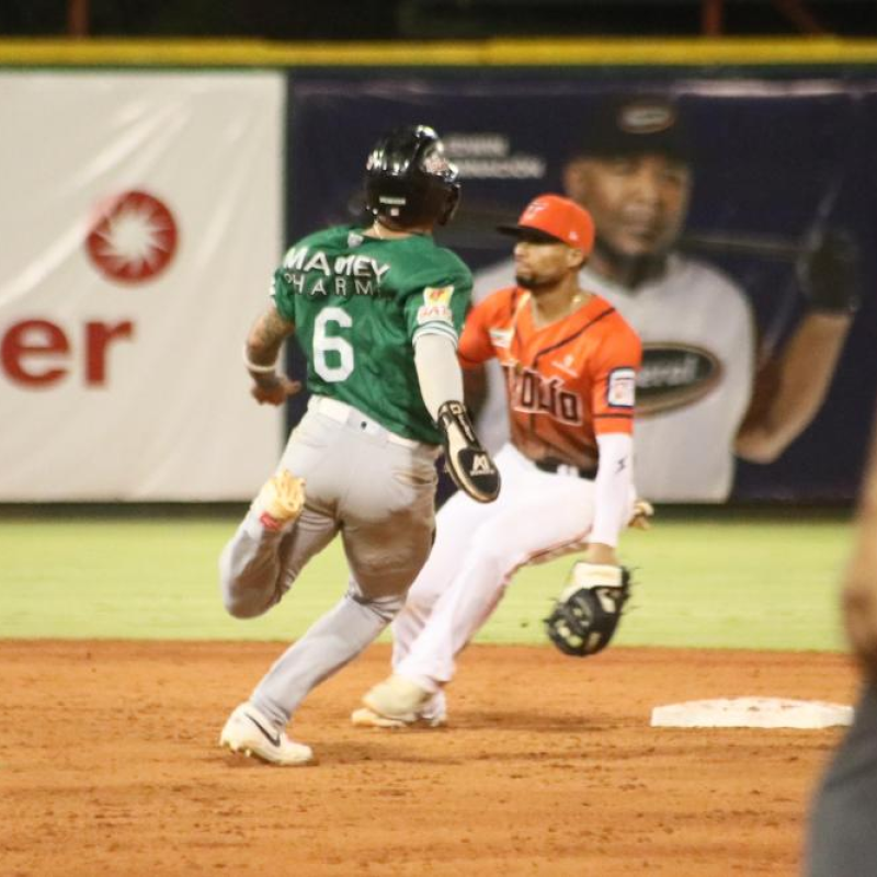 Estrellas Orientales amplía su dominio en el béisbol invernal ...