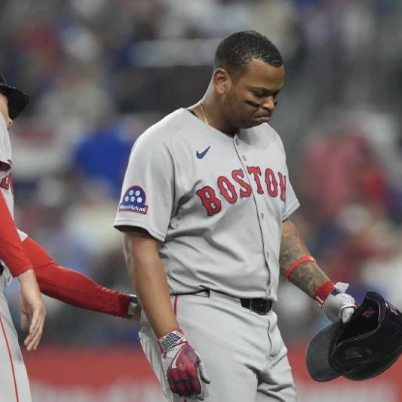 Rafael Devers rechaza jugar en primera base y critica decisiones de los ...